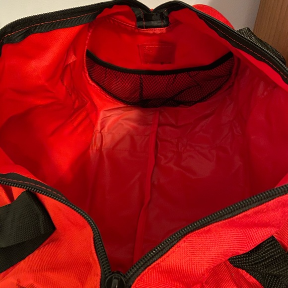 thirty-one | Bags | Small Duffle Bag Thirtyone | Poshmark